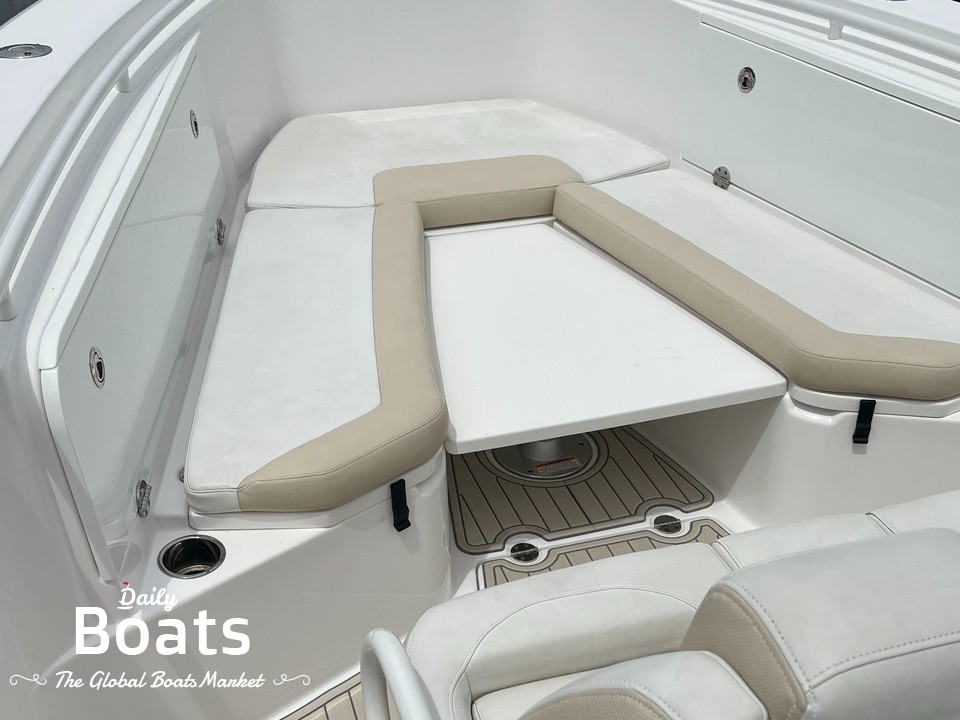 2017 Everglades 325Cc for sale. View price, photos and Buy 2017 ...