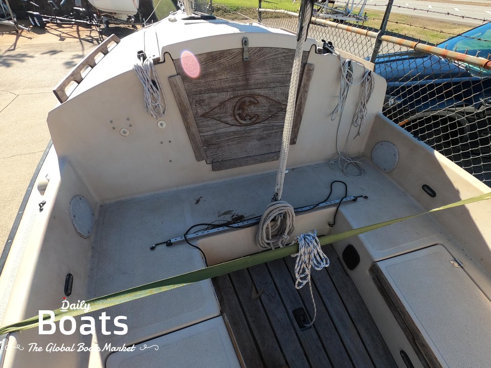 2000 Com-Pac Sun Cat for sale. View price, photos and Buy 2000 Com-Pac ...