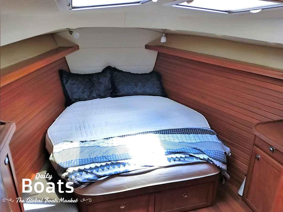 2010 Hunter 50 Center Cockpit for sale. View price, photos and Buy 2010 ...