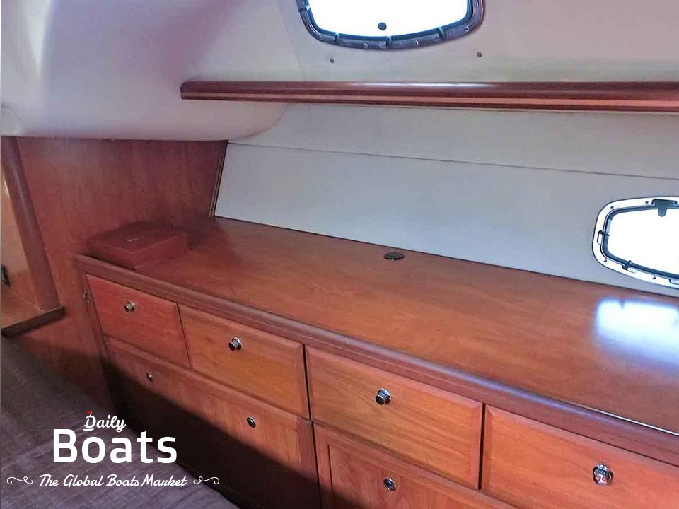 2010 Hunter 50 Center Cockpit for sale. View price, photos and Buy 2010 ...