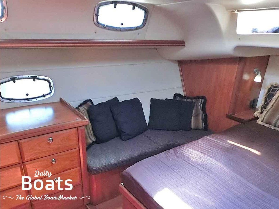 2010 Hunter 50 Center Cockpit for sale. View price, photos and Buy 2010 ...