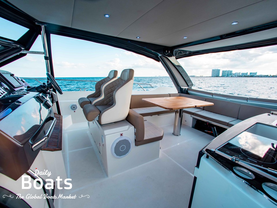 2019 Absolute 40 Stl for sale. View price, photos and Buy 2019 Absolute ...