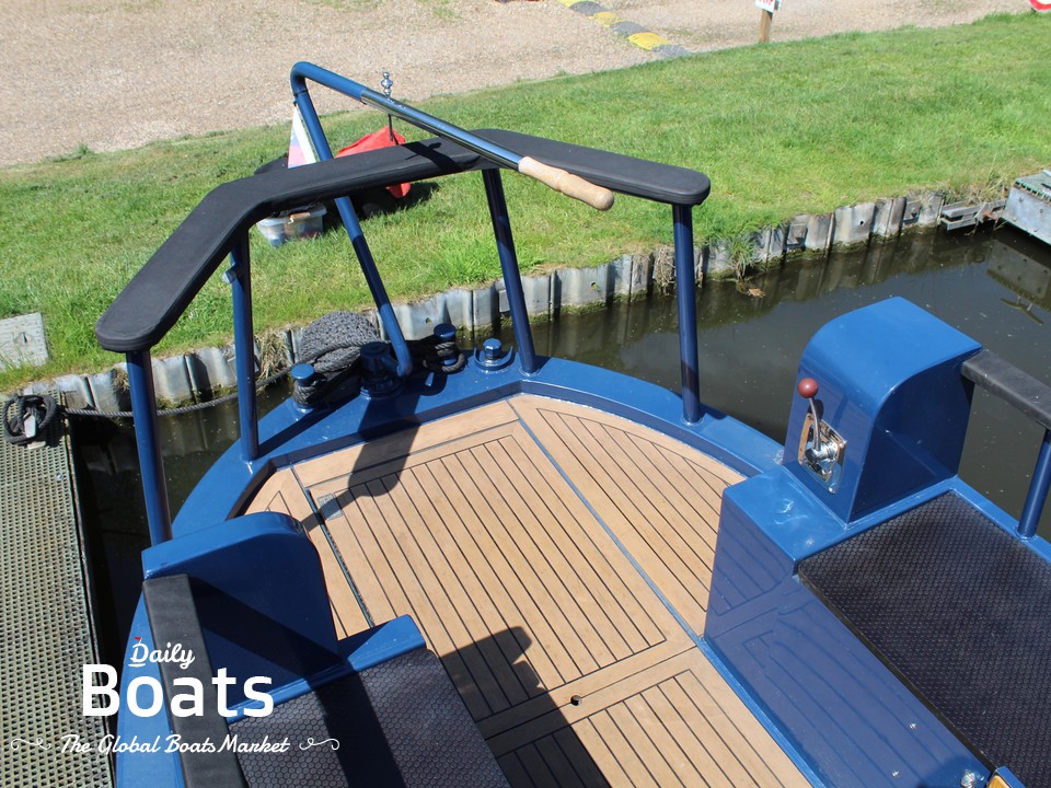 2014 Colecraft / Aqua 69' Semi Cruiser Narrowboat for sale. View price ...