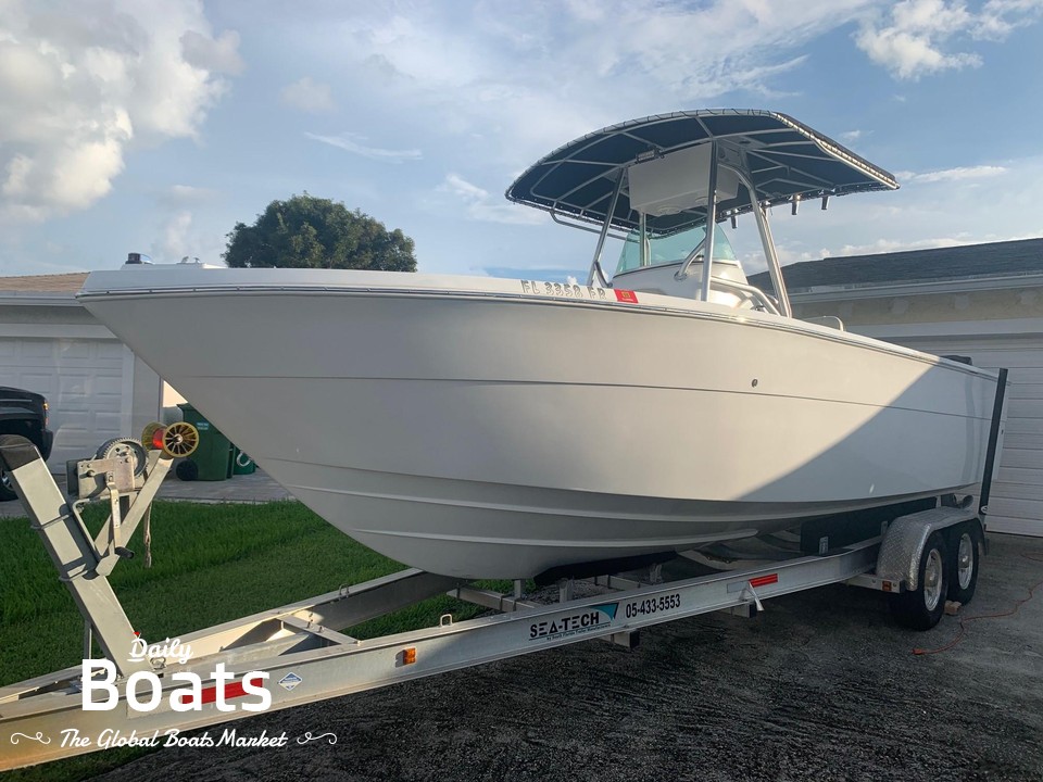 1986 Pursuit 2470 Center Console for sale. View price, photos and Buy ...