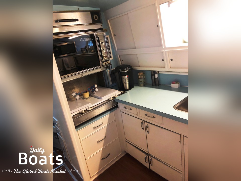 1969 Chris-Craft 57 Constellation for sale. View price, photos and Buy ...