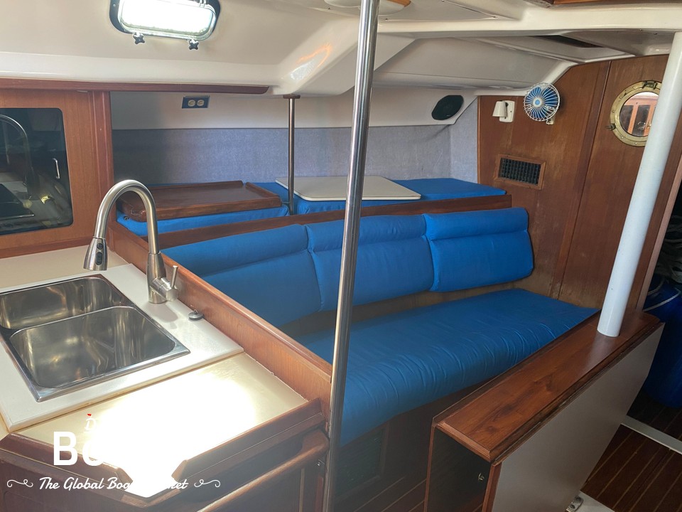 1987 Hunter 37 for sale. View price, photos and Buy 1987 Hunter 37 #321427