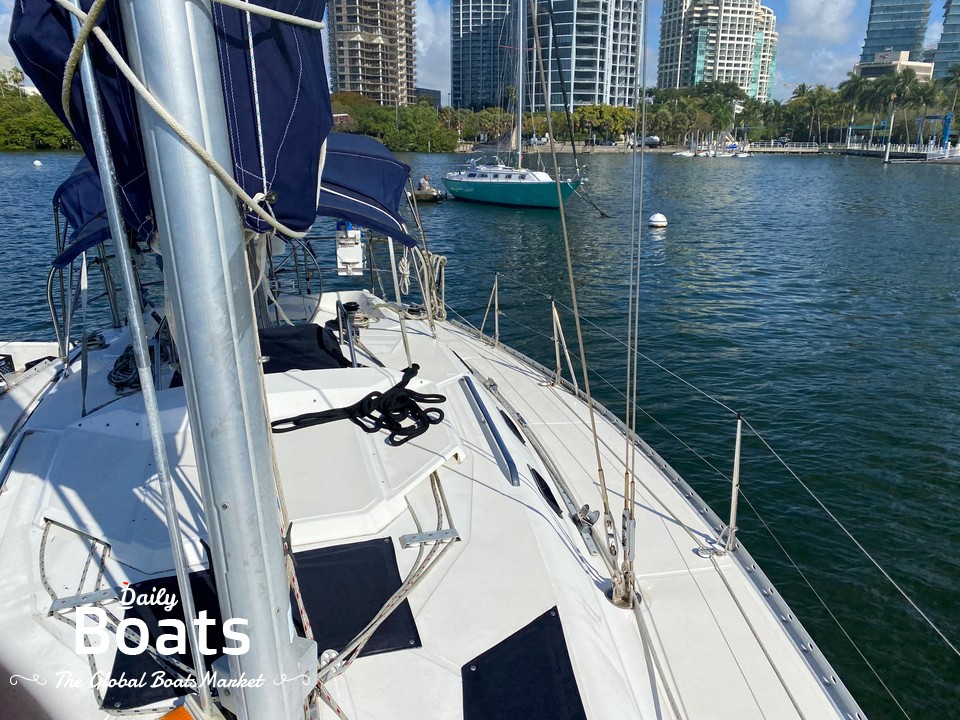 1987 Hunter 37 for sale. View price, photos and Buy 1987 Hunter 37 #321427