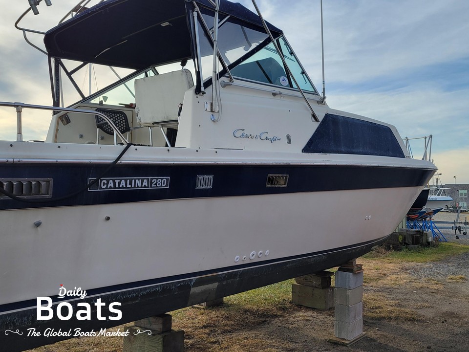 1985 Chris-Craft Catalina for sale. View price, photos and Buy 1985 ...