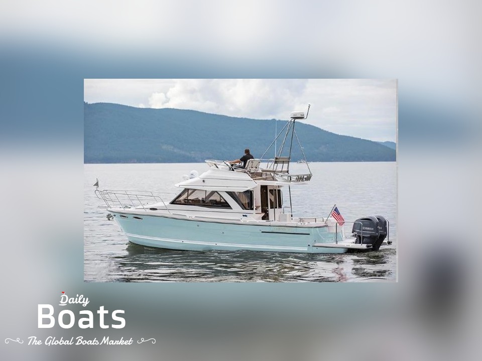 2023 Cutwater C-32 Cb for sale. View price, photos and Buy 2023 ...