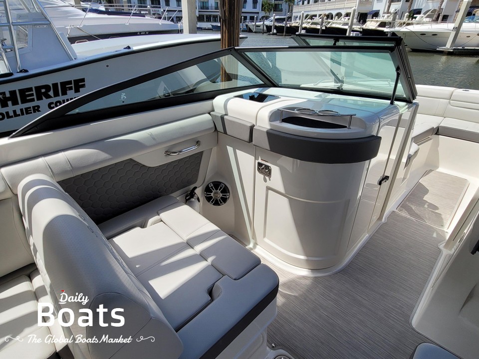 2021 Sea Ray 270 Sdx Outboard for sale. View price, photos and Buy 2021 ...