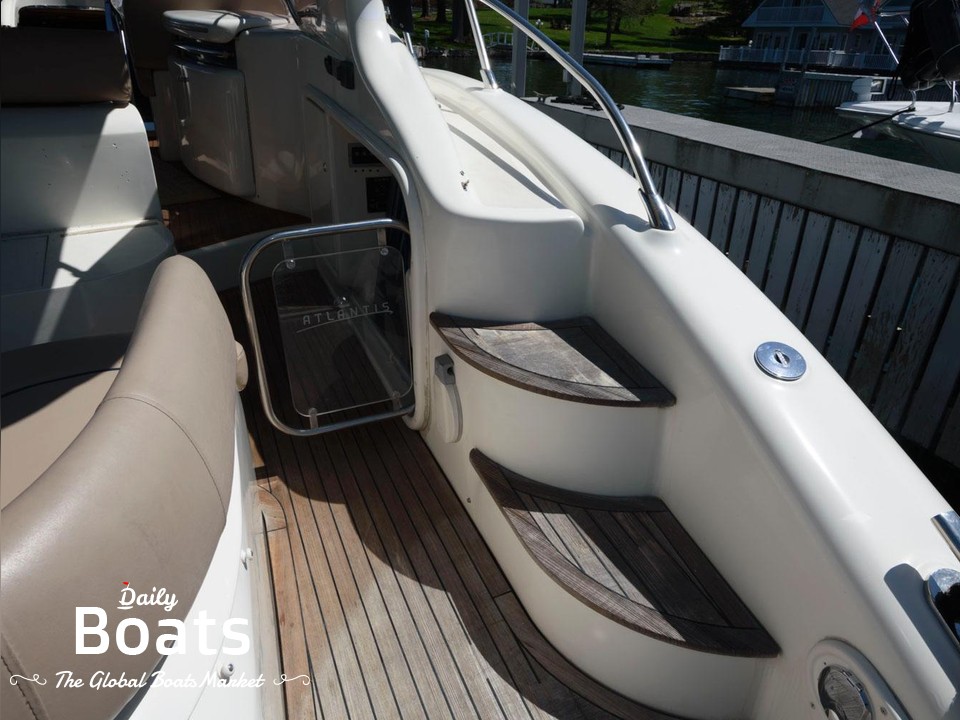 2006 Azimut Atlantis 47 for sale. View price, photos and Buy 2006 ...