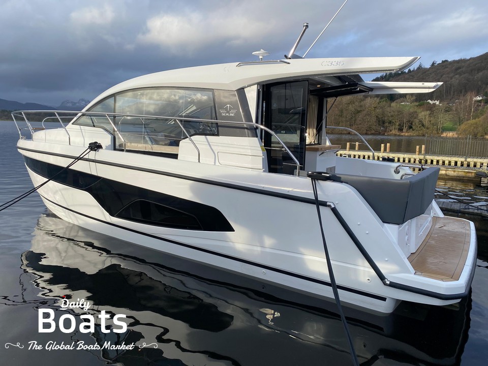 2022 Sealine C335 for sale. View price, photos and Buy 2022 Sealine ...