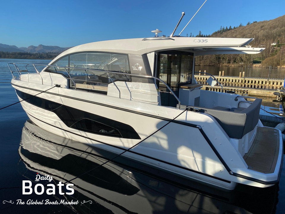 2022 Sealine C335 for sale. View price, photos and Buy 2022 Sealine ...
