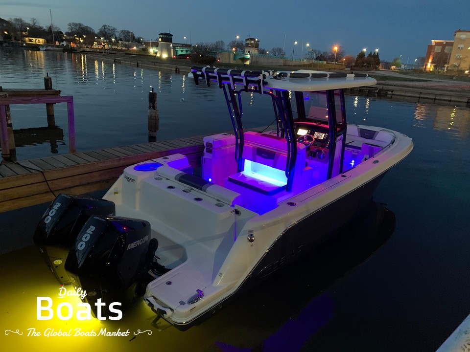 2021 Robalo R272 for sale. View price, photos and Buy 2021 Robalo R272 ...