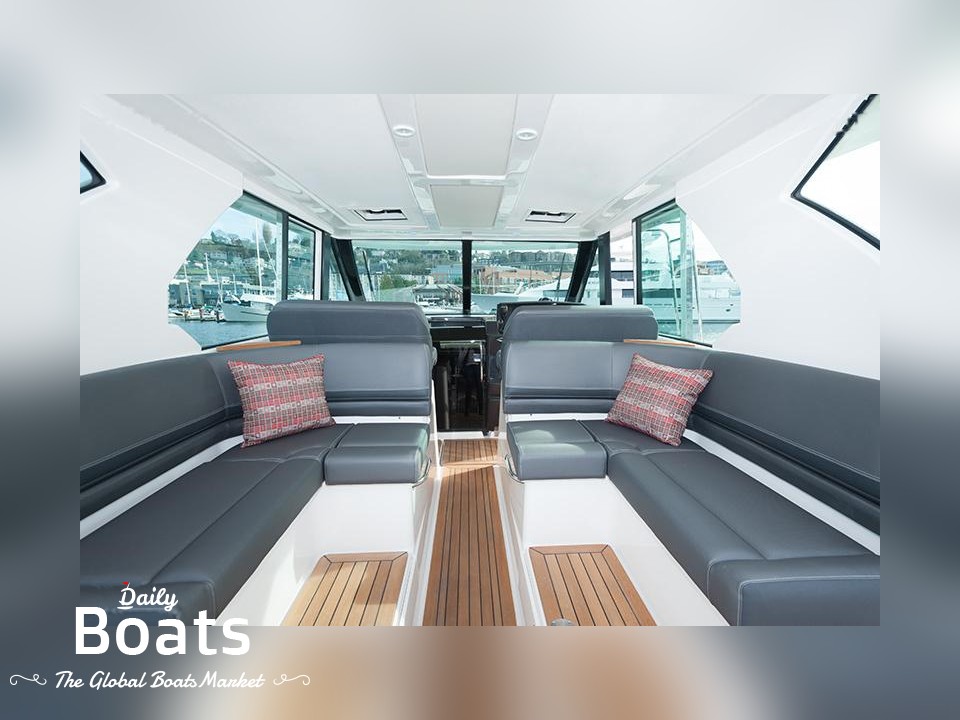 2016 Tiara Yachts Q44 for sale. View price, photos and Buy 2016 Tiara ...