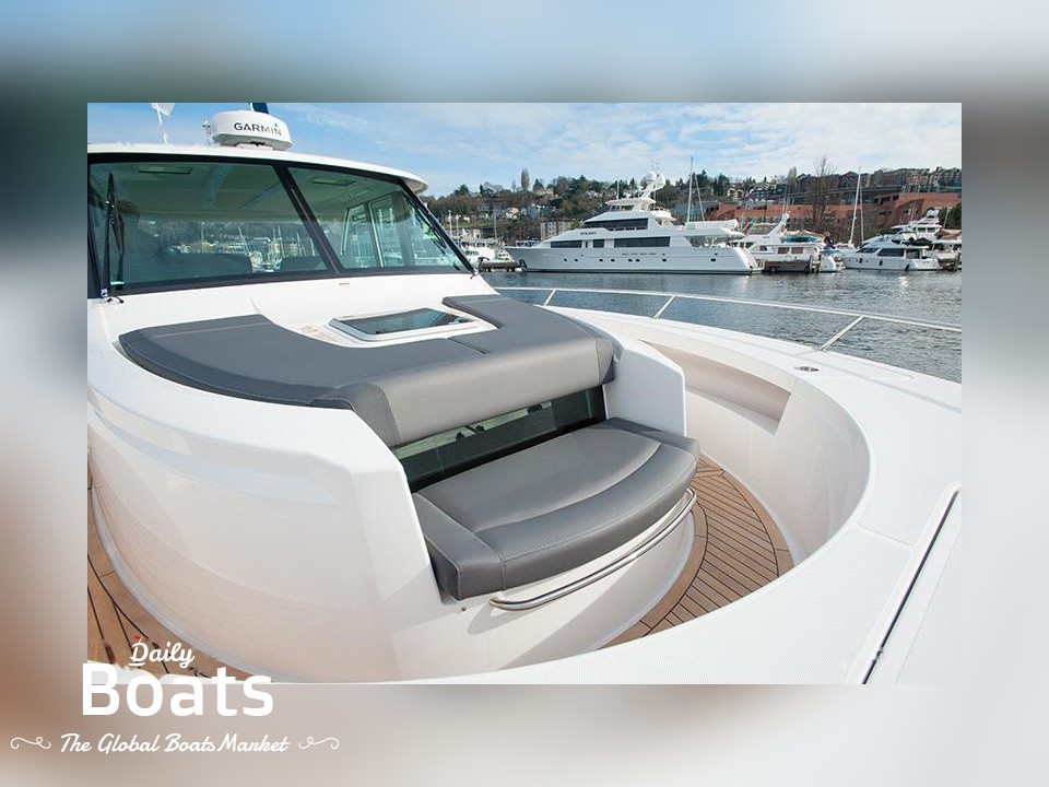 2016 Tiara Yachts Q44 for sale. View price, photos and Buy 2016 Tiara Yachts Q44 #321638