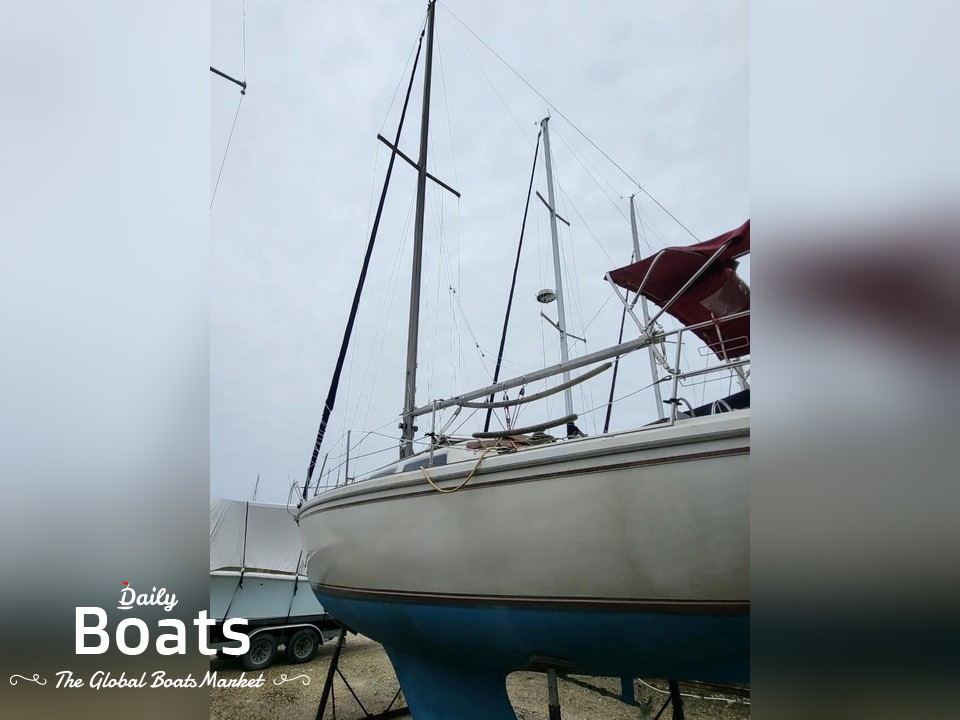 1982 Catalina 30 Tall Rig Sloop for sale. View price, photos and Buy ...