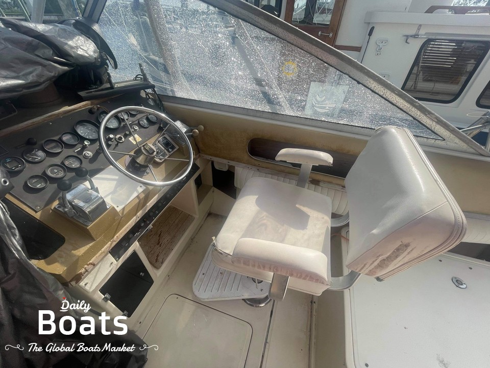 1983 Phoenix 27 for sale. View price, photos and Buy 1983 Phoenix 27 ...