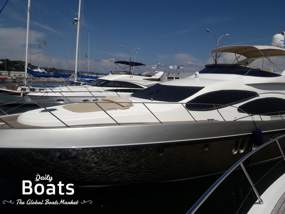 2001 Azimut 68 Plus for sale. View price, photos and Buy 2001 Azimut 68 ...