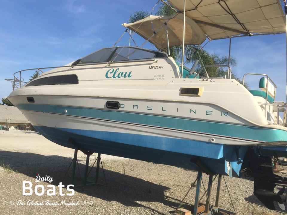 1993 Bayliner 2655 Ciera Sunbridge for sale. View price, photos and Buy ...