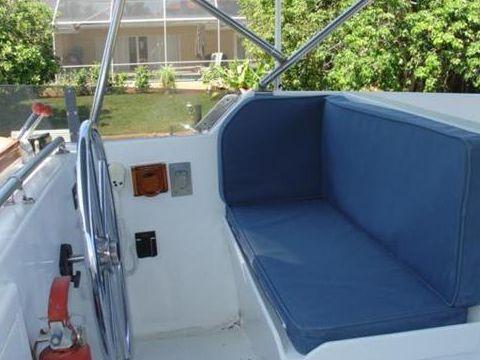 1984 Universal Sundeck Trawler for sale. View price, photos and Buy ...