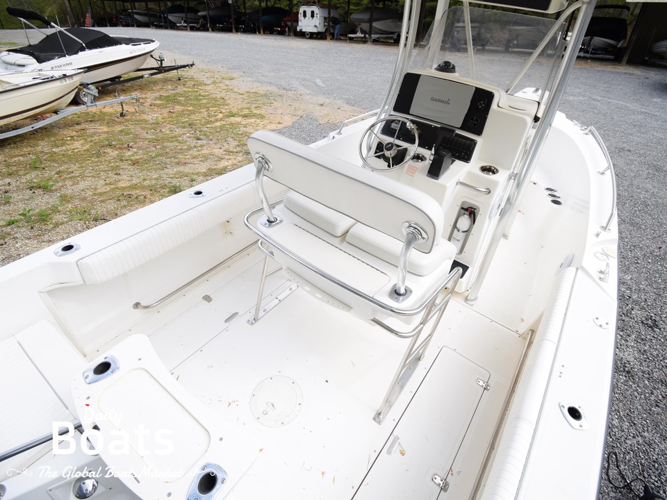 2000 Boston Whaler 21 Outrage for sale. View price, photos and Buy 2000 ...