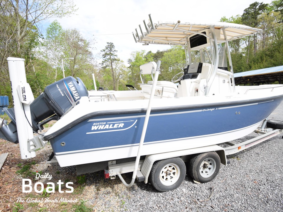 2000 Boston Whaler 21 Outrage for sale. View price, photos and Buy 2000 ...