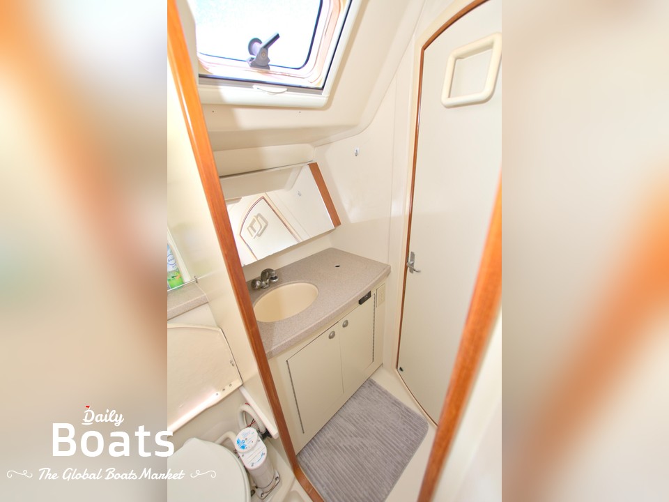 2001 Hunter 460 for sale. View price, photos and Buy 2001 Hunter 460 ...
