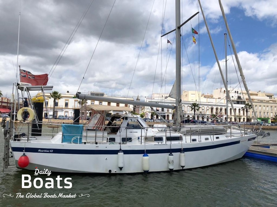 1998 Bruce Roberts Mauritius 43 for sale. View price, photos and Buy ...