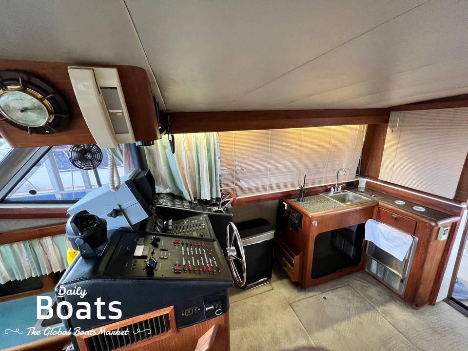 1989 Bayliner 3888 Motoryacht for sale. View price, photos and Buy 1989 ...