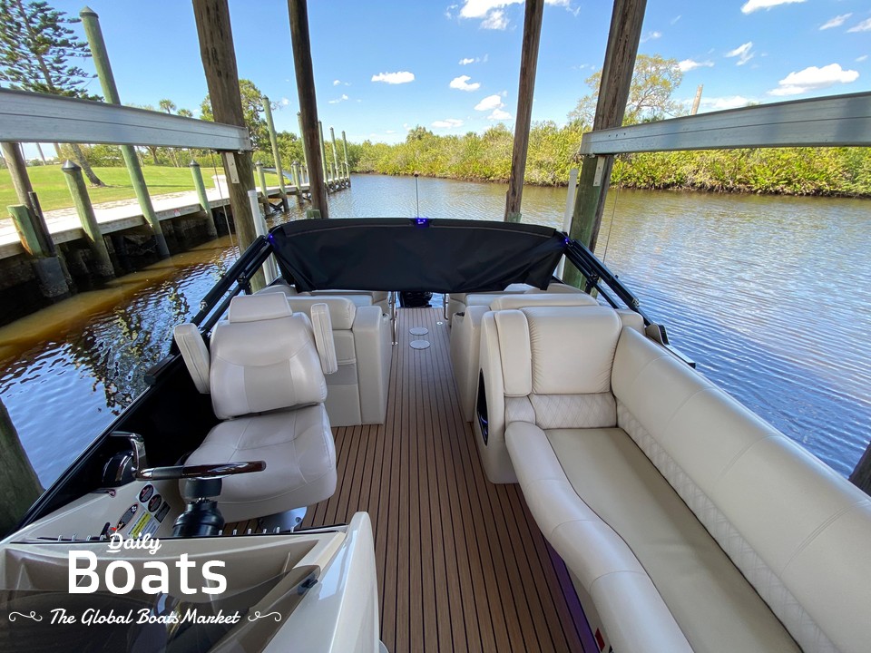 2016 Harris Grand Mariner 270 Saltwater Edition for sale. View price ...