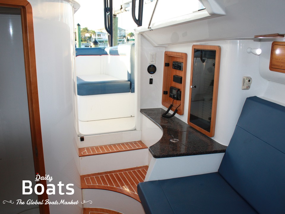 2014 Midnight Express 37 Cabin for sale. View price, photos and Buy ...