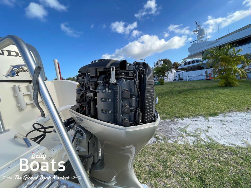 2004 World Cat 270 Ec for sale. View price, photos and Buy 2004 World ...