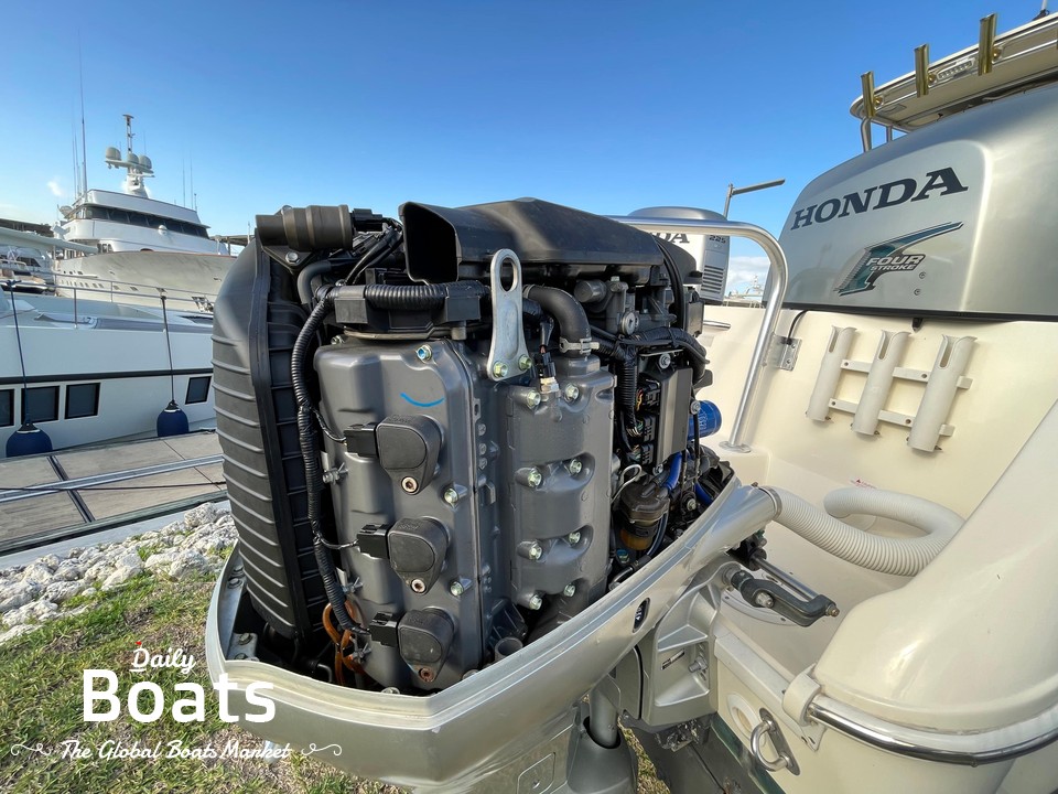 2004 World Cat 270 Ec for sale. View price, photos and Buy 2004 World ...