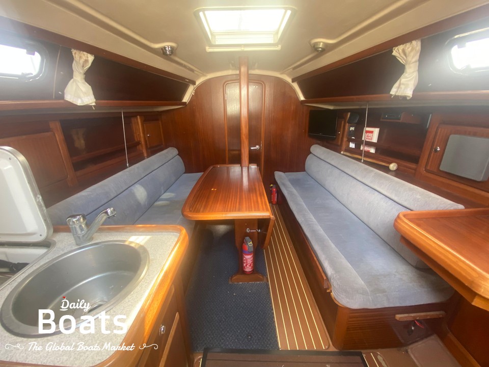 2001 Bavaria 31 for sale. View price, photos and Buy 2001 Bavaria 31 ...