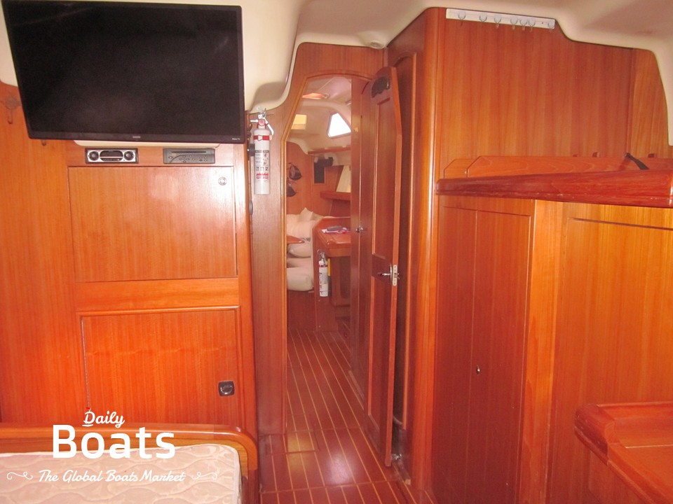 2003 Hunter 45 Center Cockpit for sale. View price, photos and Buy 2003 ...