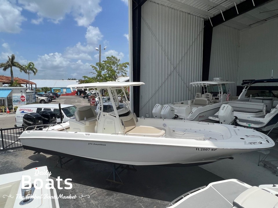 2018 Boston Whaler 270 Dauntless for sale. View price, photos and Buy ...