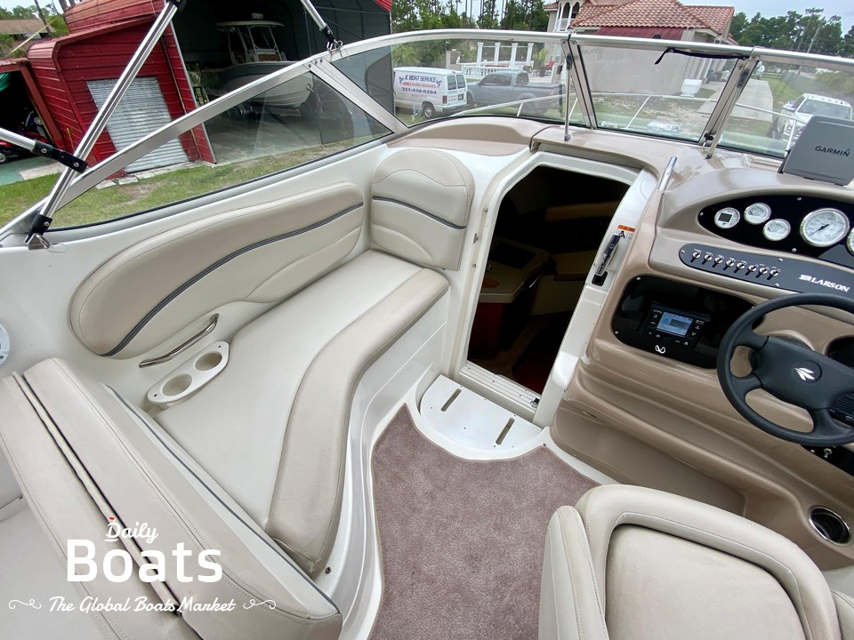 2004 Larson Cabrio 260 for sale. View price, photos and Buy 2004 Larson Cabrio 260 #322636