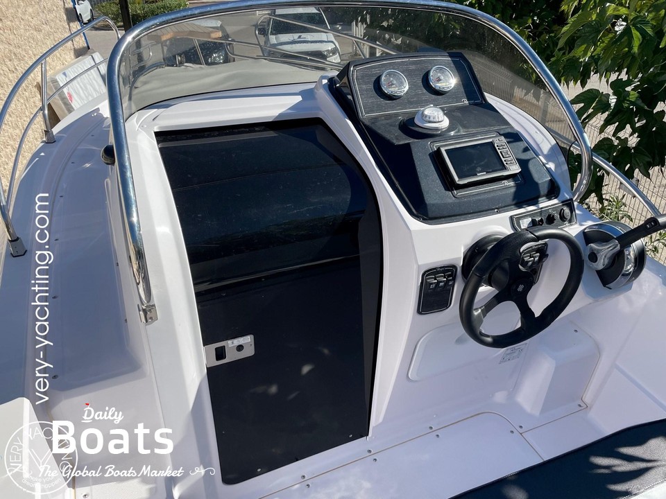 2019 Ranieri Atlantis 20 Cabin Line for sale. View price, photos and ...