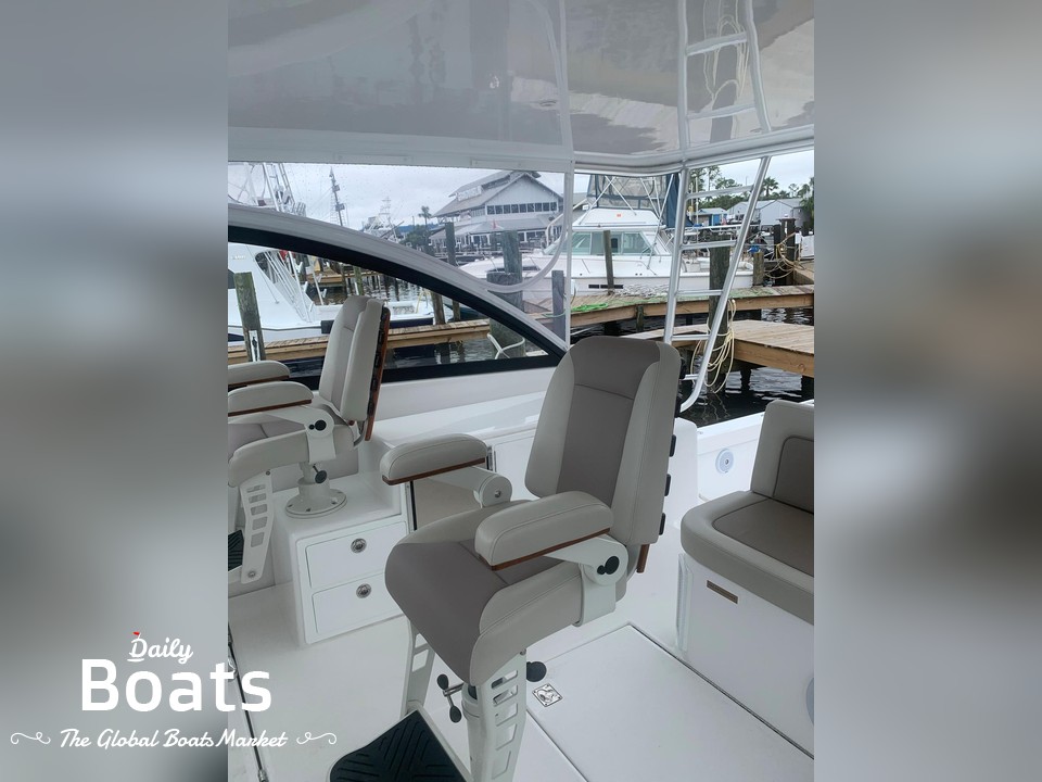 2019 Cabo 41 Express Cruiser for sale. View price, photos and Buy 2019 ...