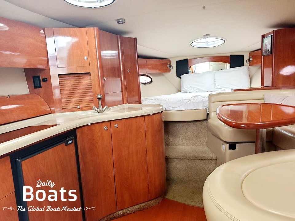 2007 Larson Cabrio 350 for sale. View price, photos and Buy 2007 Larson ...