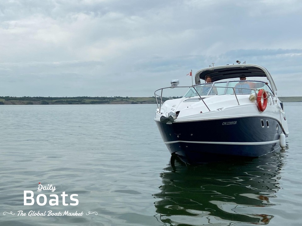 2010 Rinker 310 Express Cruiser for sale. View price, photos and Buy ...