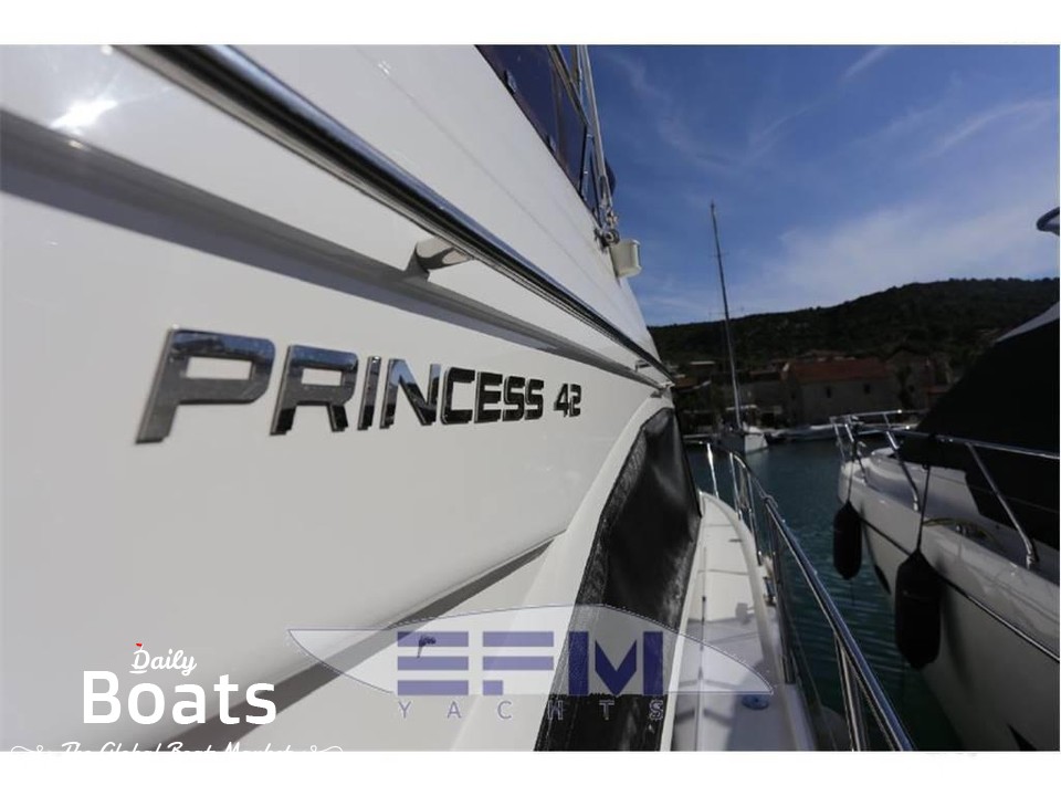 2010 Princess 42 Flybridge for sale. View price, photos and Buy 2010 ...