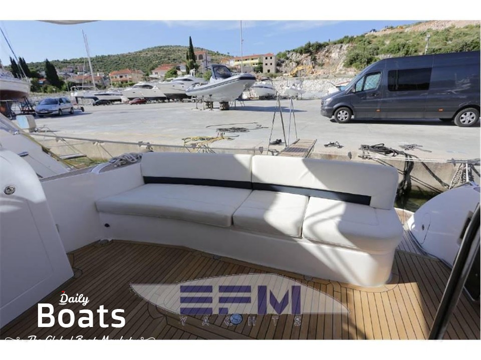 2010 Princess 42 Flybridge for sale. View price, photos and Buy 2010 ...