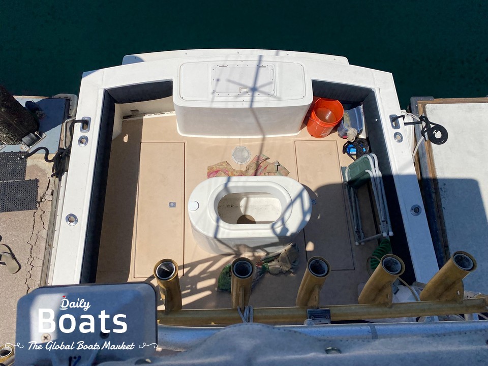 1997 Carolina Classic 28 for sale. View price, photos and Buy 1997 ...