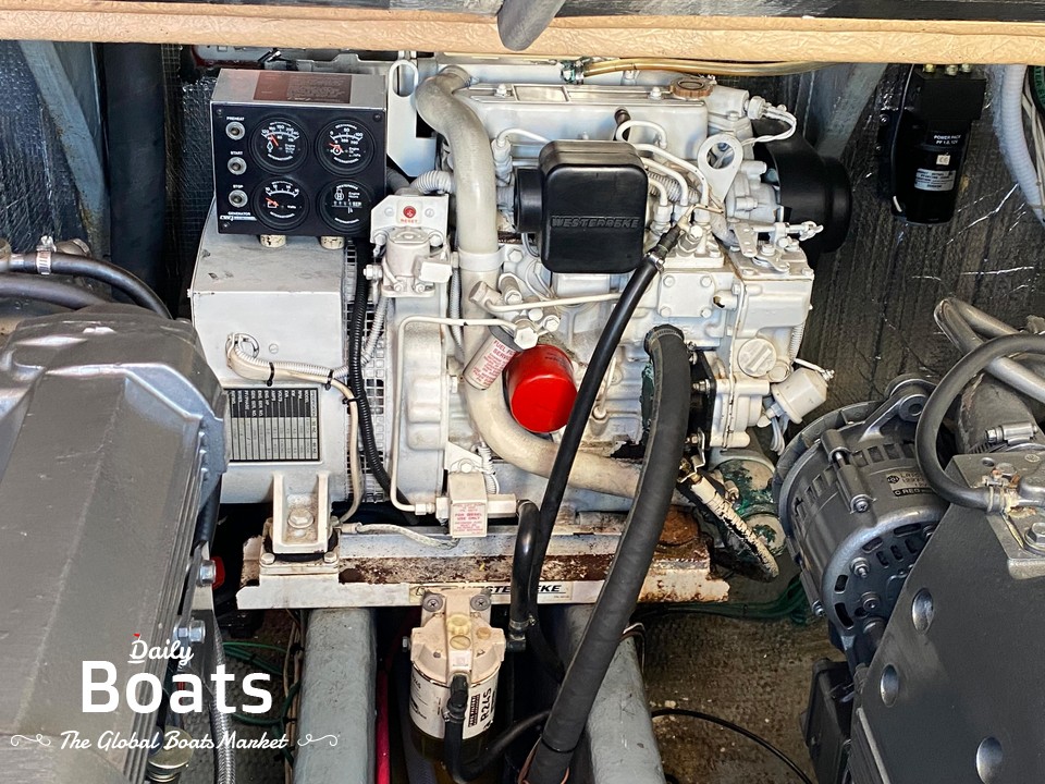 1997 Carolina Classic 28 for sale. View price, photos and Buy 1997 ...