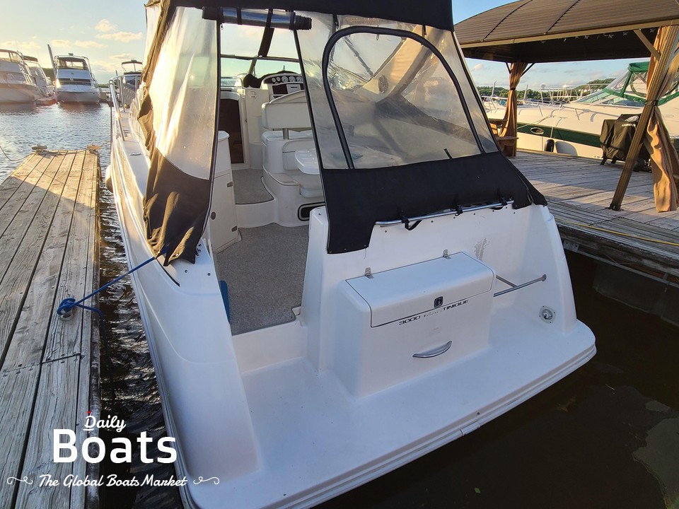 1998 Wellcraft 3000 Martinique for sale. View price, photos and Buy ...