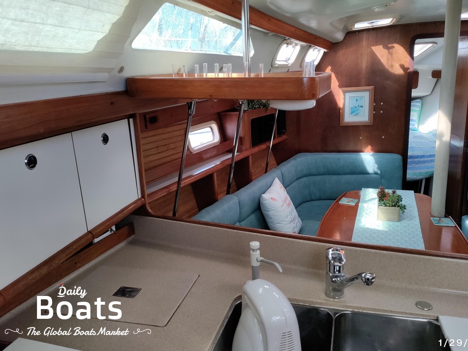 1996 Catalina C380 for sale. View price, photos and Buy 1996 Catalina ...