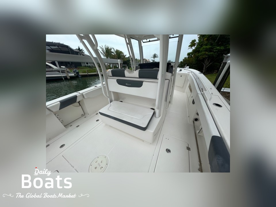 2020 Robalo R302 for sale. View price, photos and Buy 2020 Robalo R302 ...