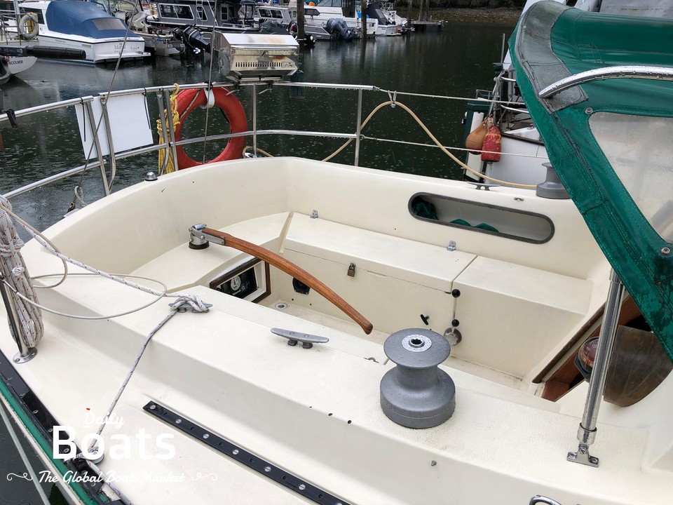 1977 Islander 32 for sale. View price, photos and Buy 1977 Islander 32 ...